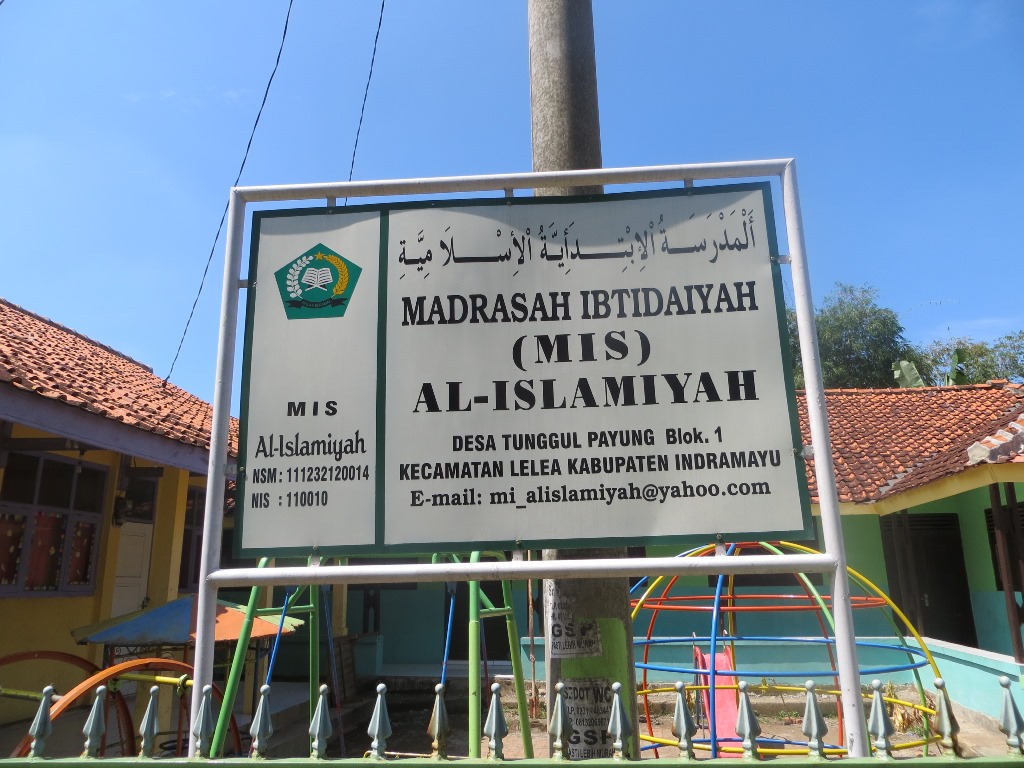 MIS AL-ISLAMIYAH - annibuku.com