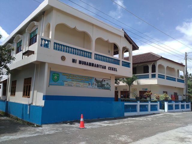 MIS MUHAMMADIYAH CEKEL - annibuku.com