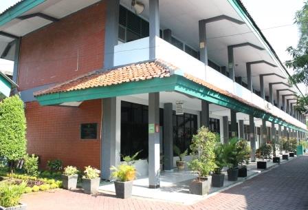 MAN 22 JAKARTA - annibuku.com