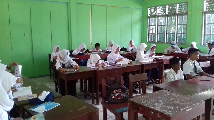 SMP NEGERI 24 BATAM - annibuku.com