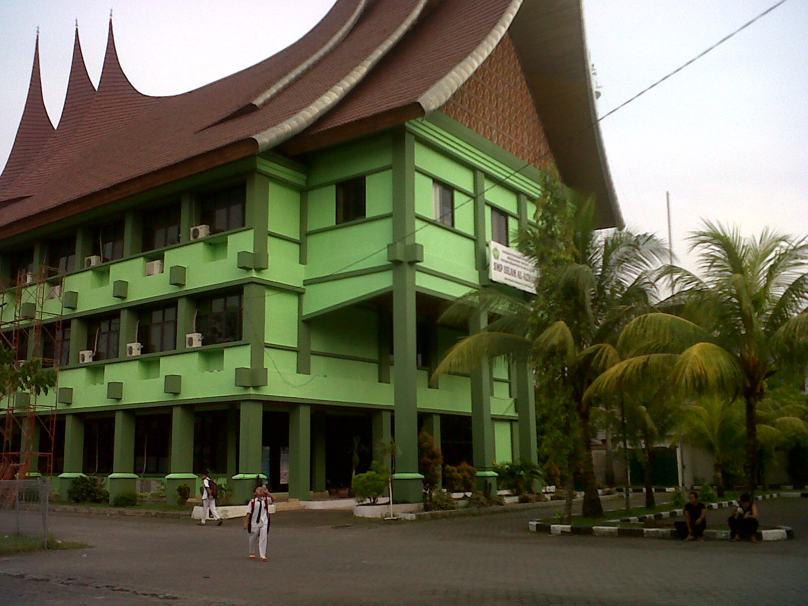 SMP ISLAM AL AZHAR 32 - annibuku.com