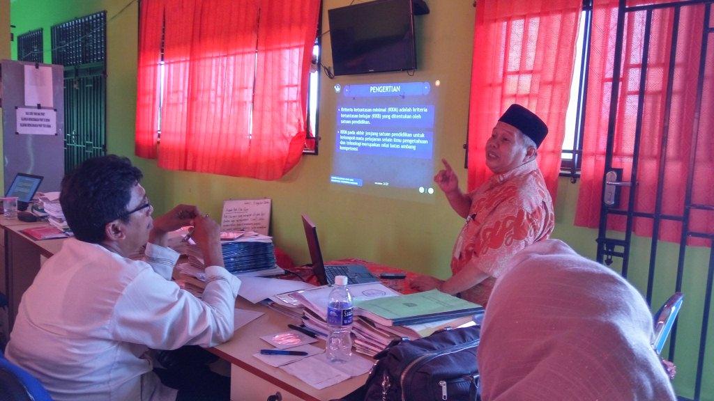 SMAN 19 BATAM - annibuku.com