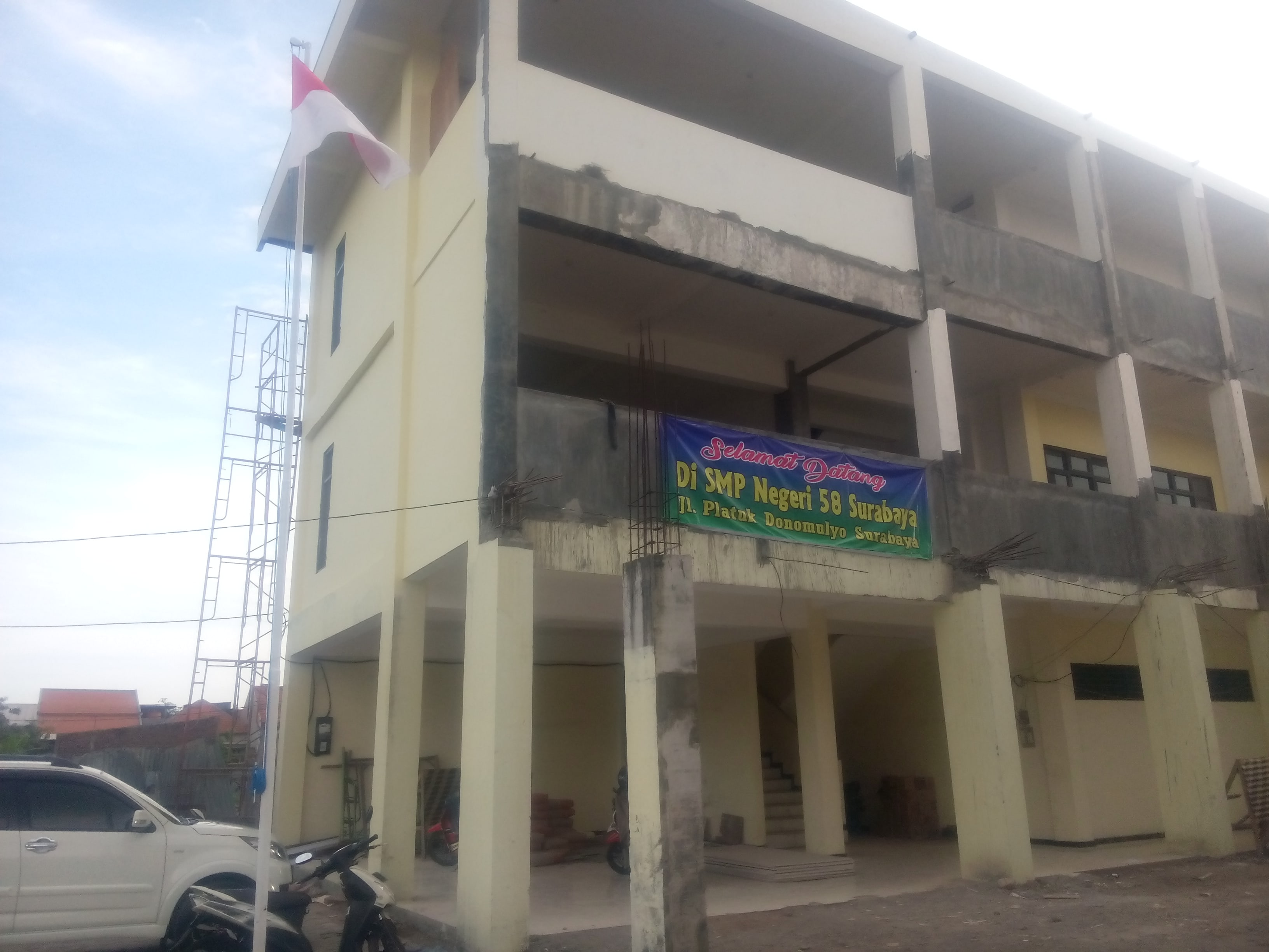 SMP NEGERI 58 - annibuku.com