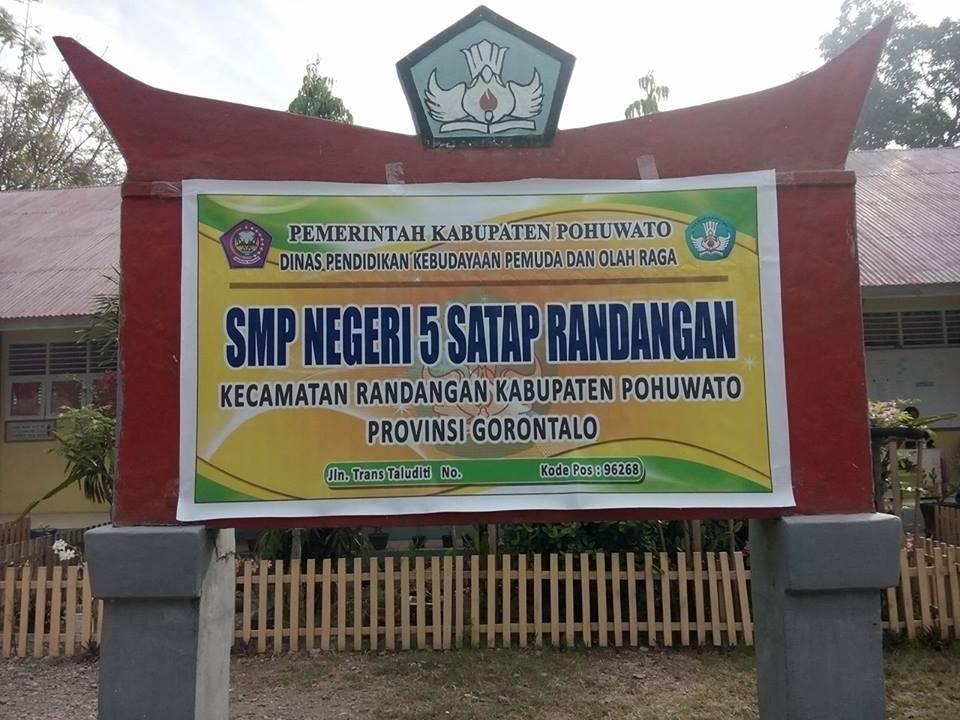 SMP NEGERI 5 SATAP RANDANGAN - annibuku.com
