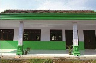 SMP ALI UTSMAN GONDANGLEGI - annibuku.com